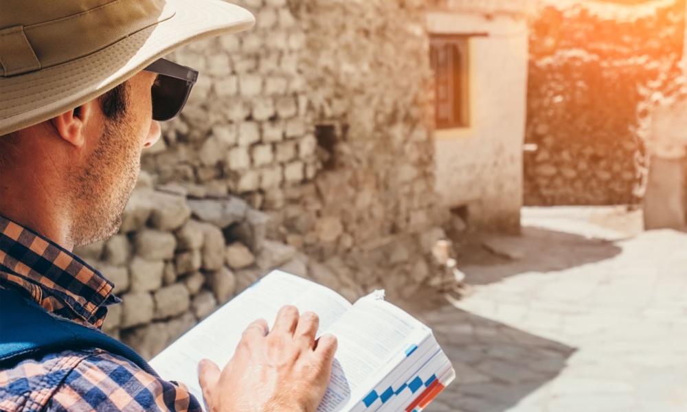 Our Picks for the Top Ten Travel Guidebooks | Going Places